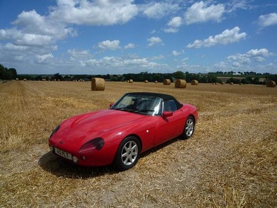 Classic French Red - James Agger Autosport
