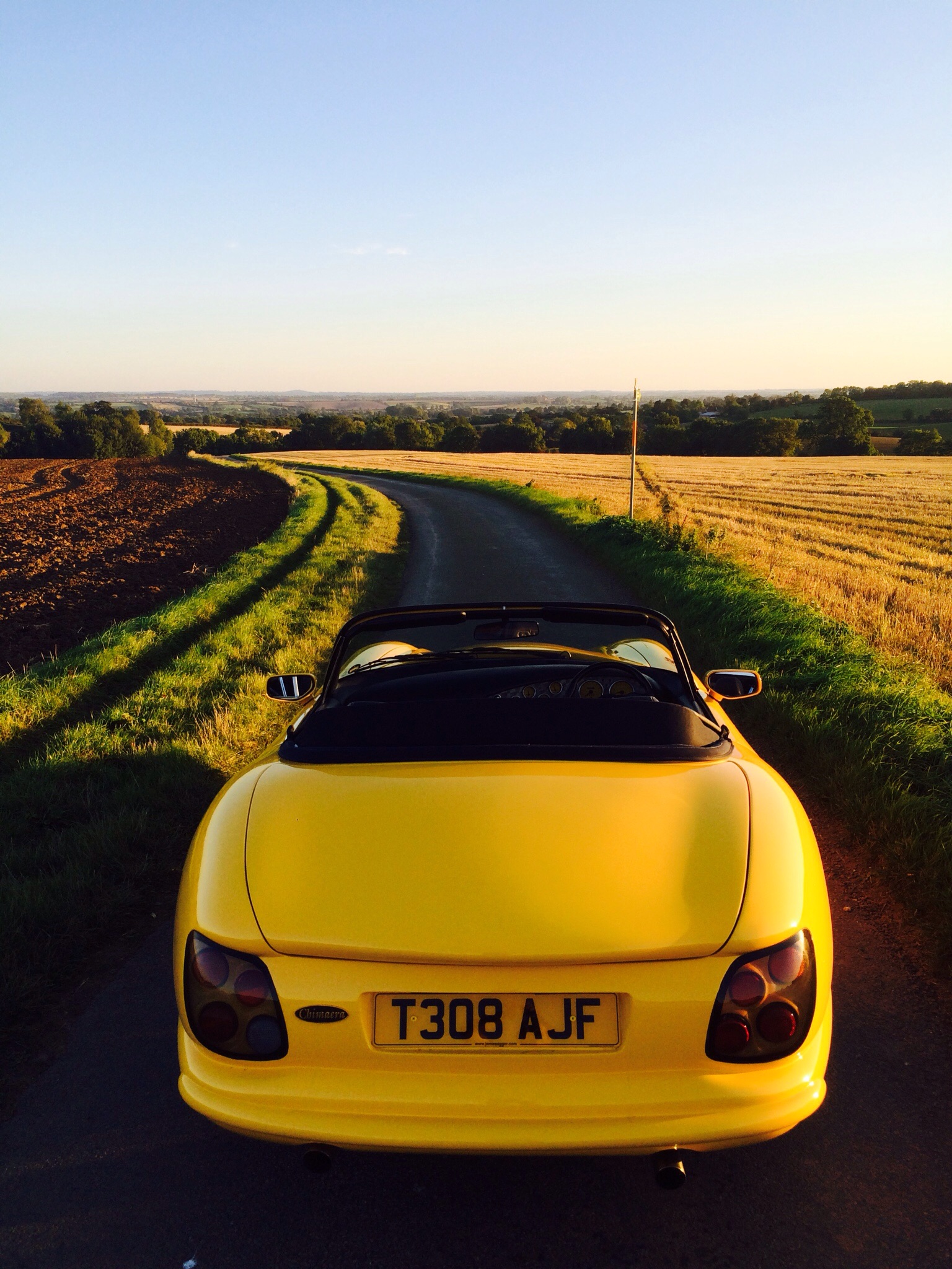 Modern Classics Magazine TVR Feature - James Agger Autosport
