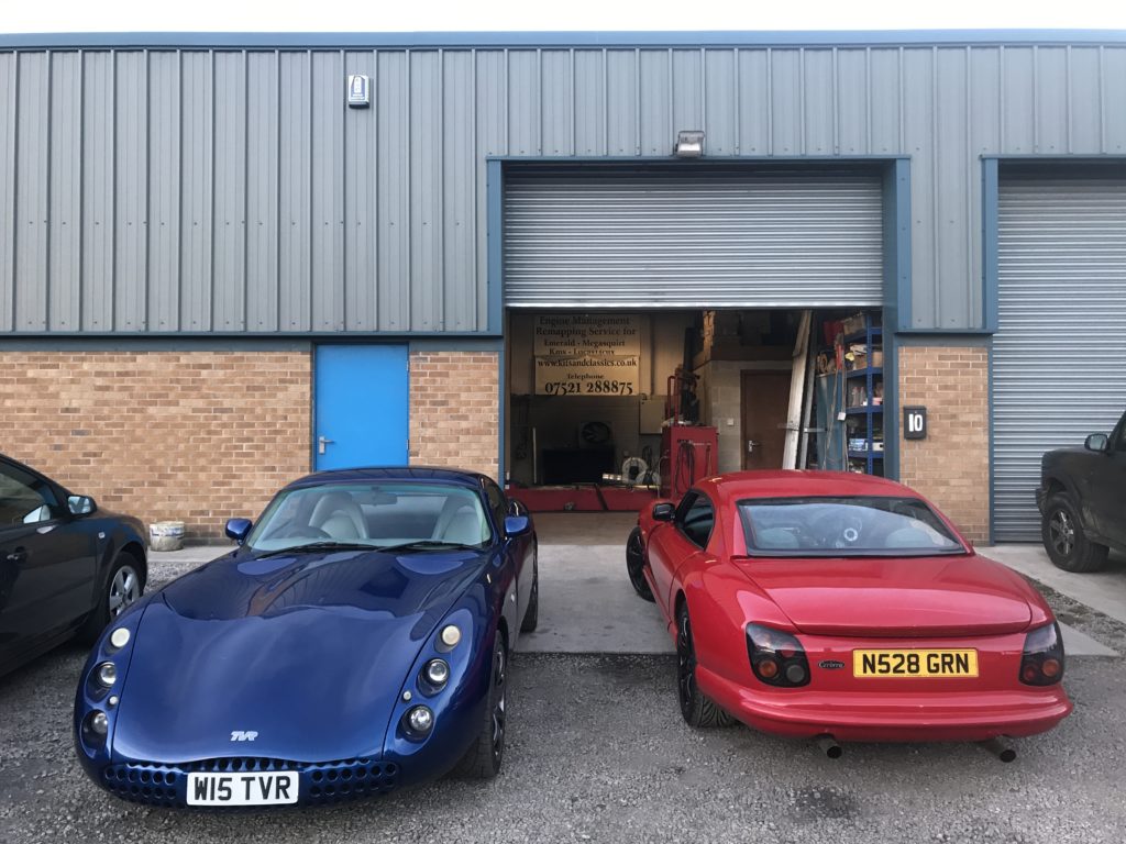 TVR Factory Development Cerbera 4200cc getting a reworked ECU chip with ...