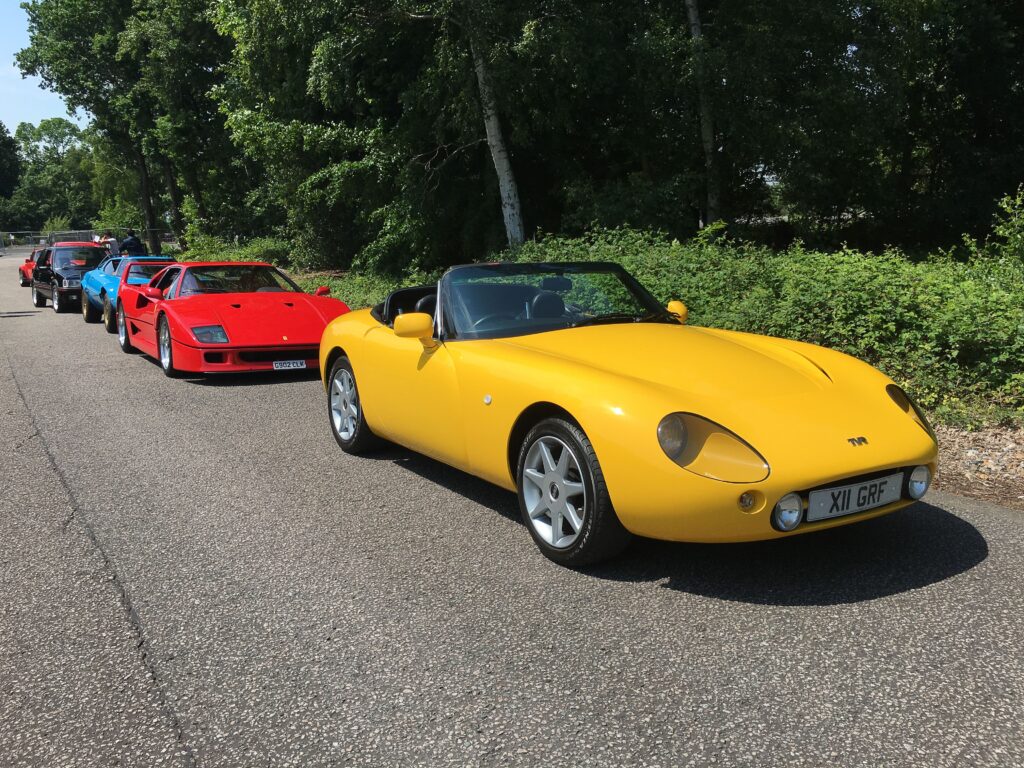 Giallofly Yellow TVR Griffith SE Incoming - James Agger Autosport