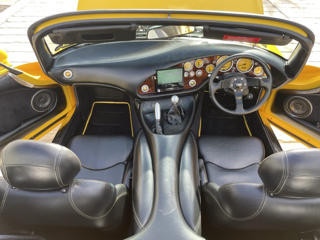 Giallofly Yellow TVR Griffith SE Incoming - James Agger Autosport