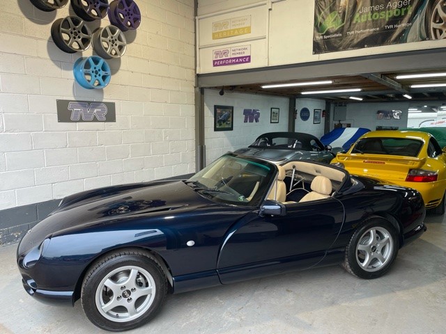 2000 W Reg TVR Chimaera 4500cc - Starmist Blue, Magnolia/Prussian ...