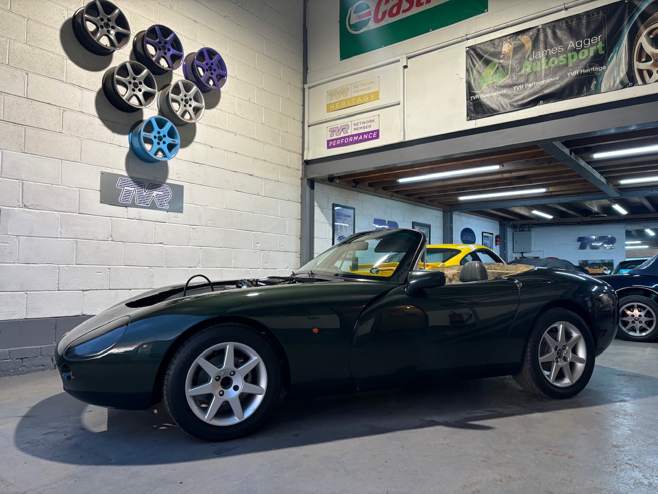 1993 L Reg TVR Griffith 5000cc - James Agger Autosport